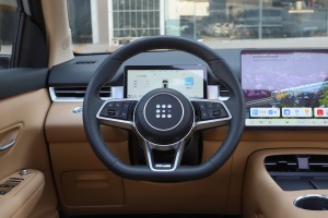 【10万元级165km长续航电混SUV蓝电E5PLUS_汽车新闻】-易车_蓝电·郑州省汽贸店