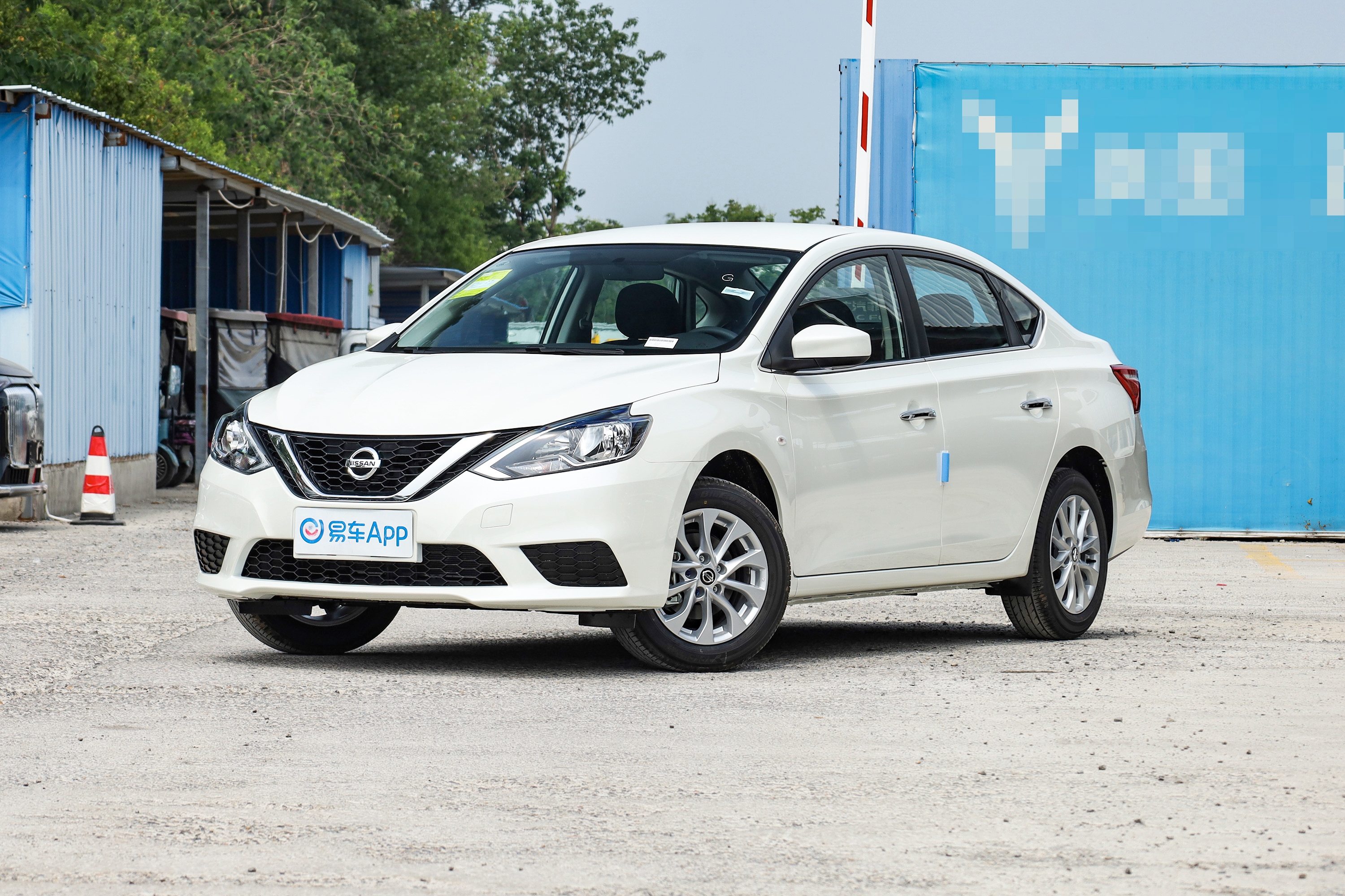 【2024款 轩逸 改款三 经典 1.6L XE 舒适版汽车报价_图片_参数配置】-易车_东风日产版纳厂家直营店