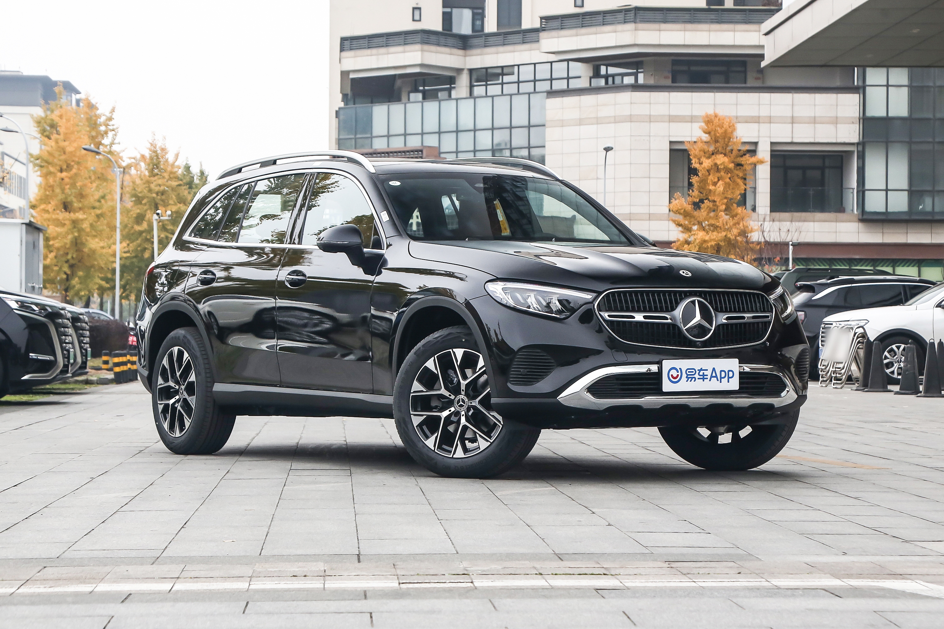 【2026款 奔驰GLC GLC 260 L 4MATIC 经典版 5座汽车报价_图片_参数配置】-易车_龙岩之星奔驰